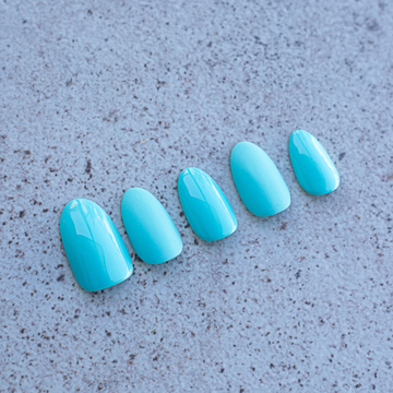 Press On Nails – Luminous Nails